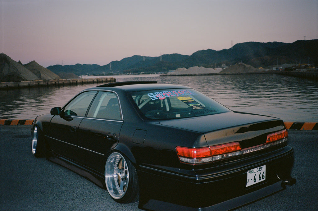 SHIRTSTUCKEDIN ENJOY V2 REFLECTIVE BANNER – shirtstuckedin